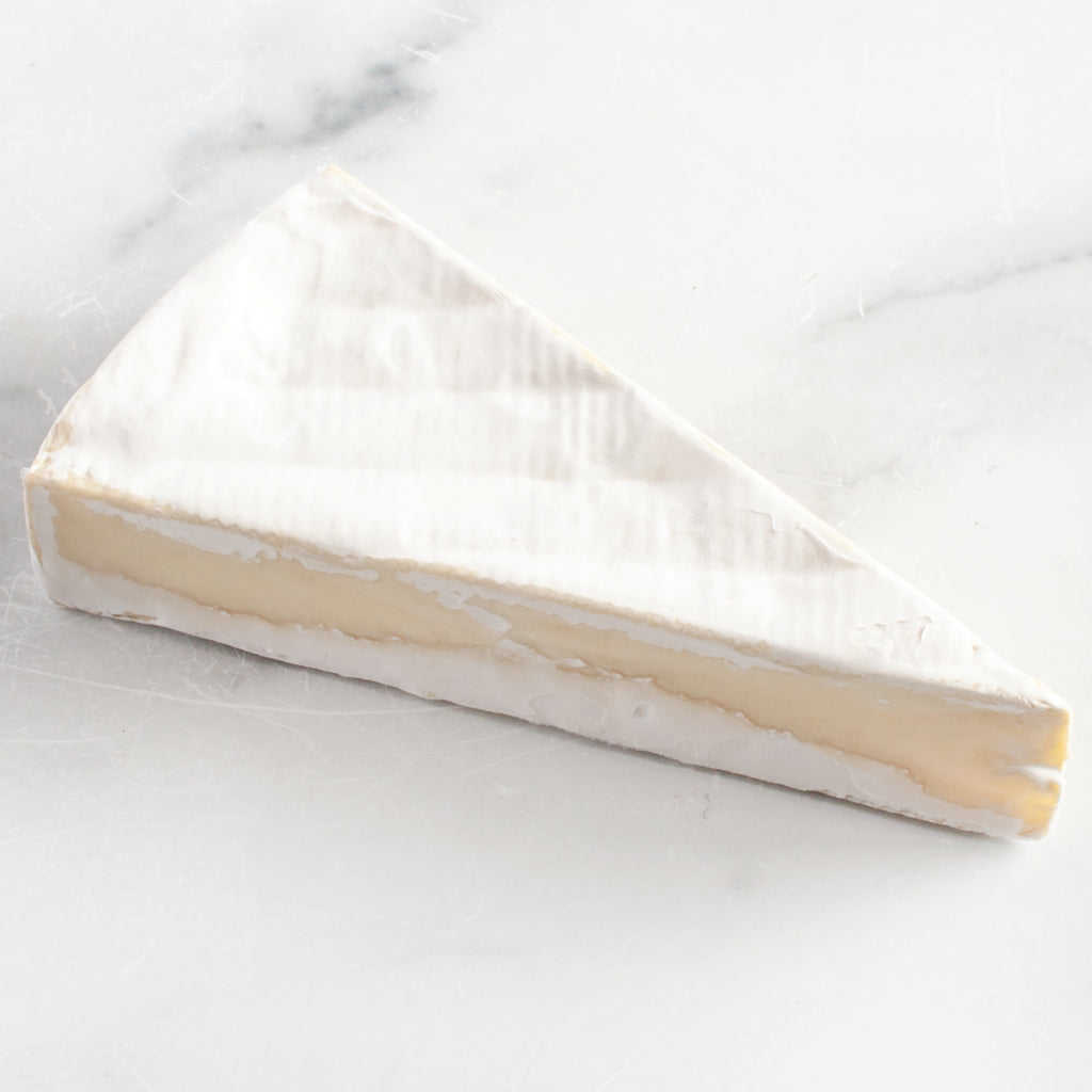Tour de Paris Brie Cheese Wedge – wuzafood